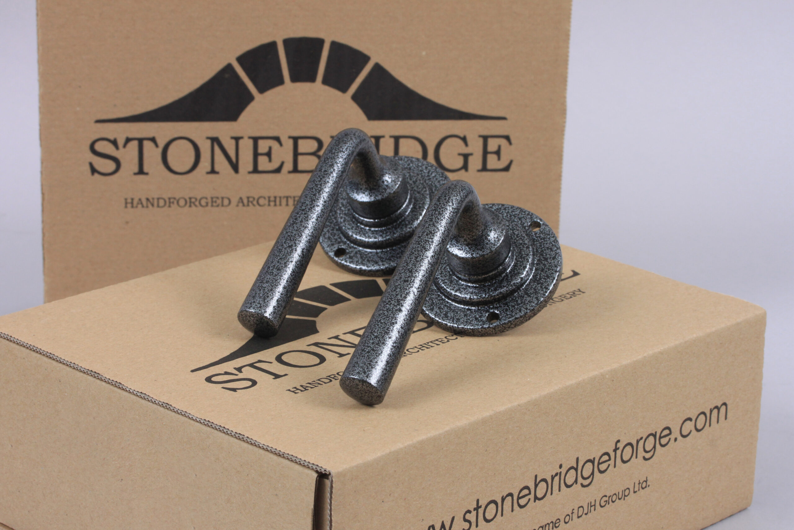 Stonebridge | Modern and Traditional Door Handles and Hardware